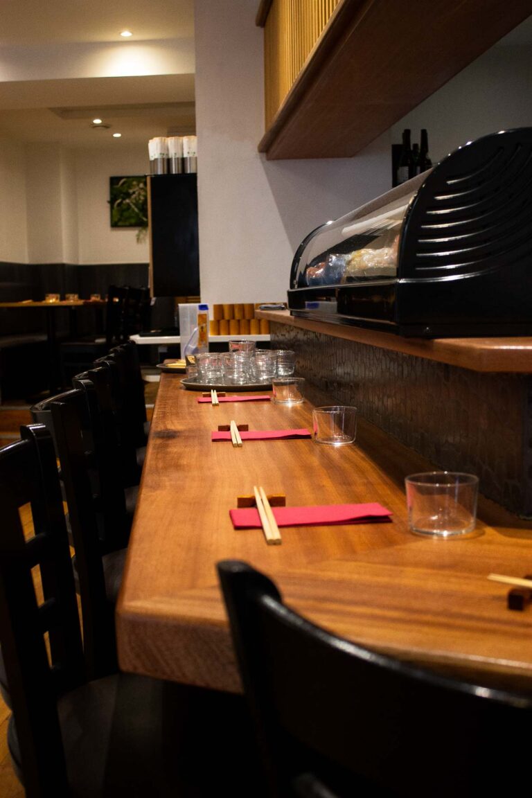 ZEN | Réservez votre table dans notre Izakaya